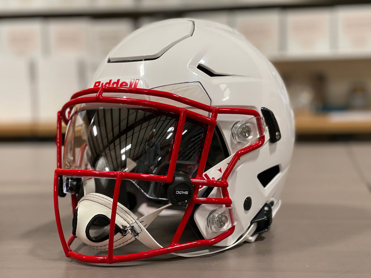 What Visor to Wear on the Field – Green Gridiron, Inc.