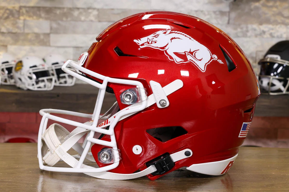 Arkansas Razorbacks Riddell SpeedFlex Helmet – Green Gridiron, Inc.