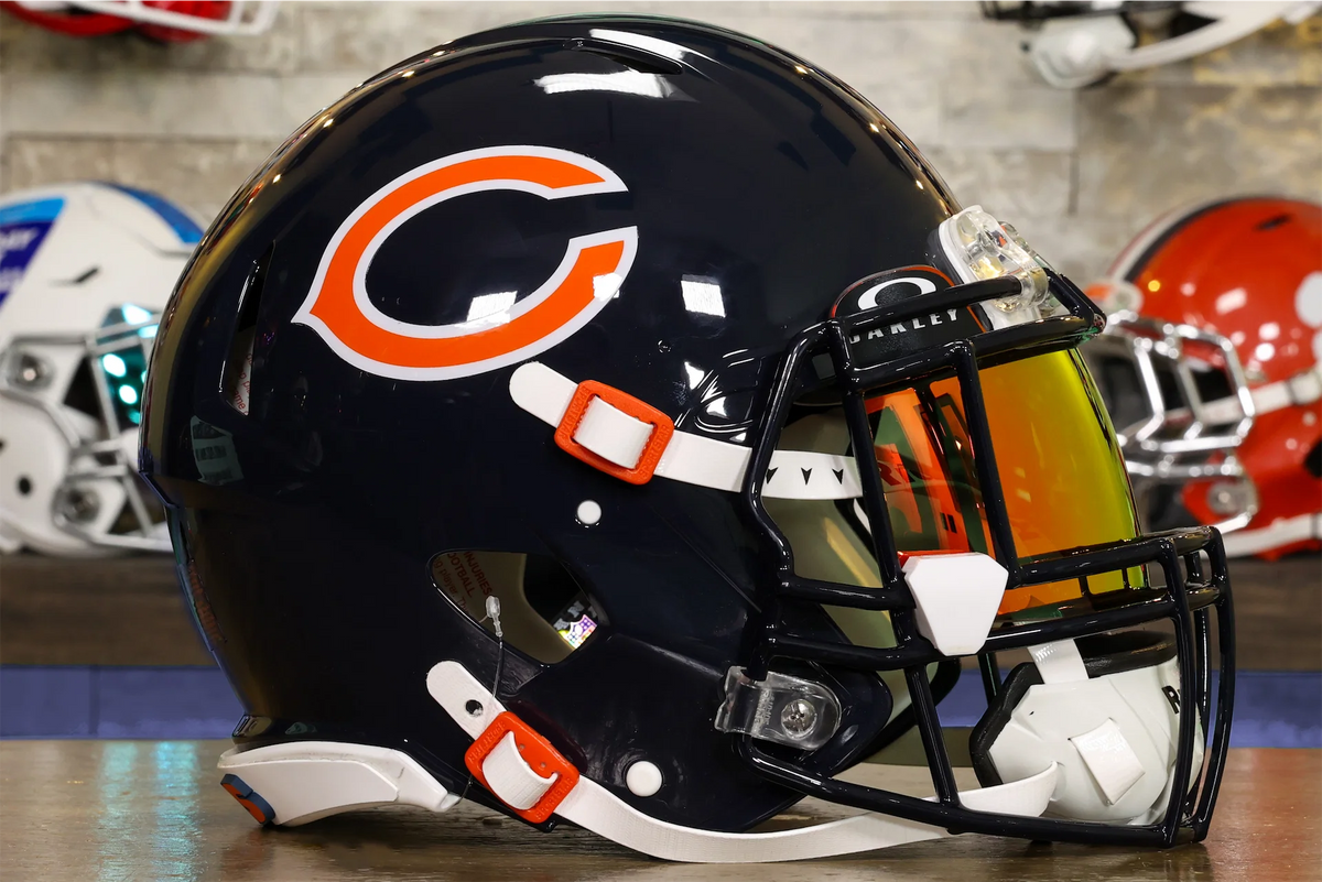 Chicago Bears Riddell Speed Authentic Helmet - GG Edition – Green ...