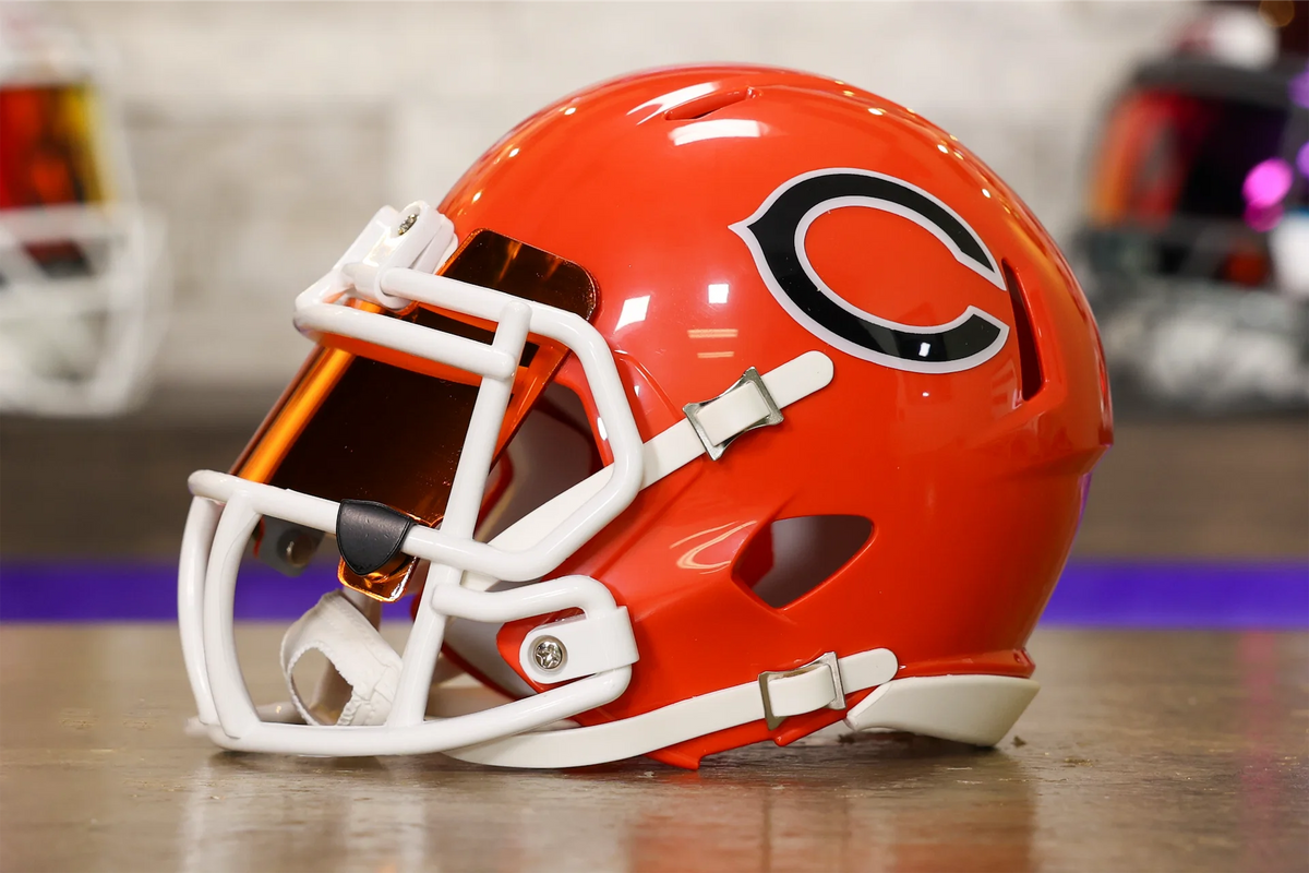Chicago Bears Riddell Speed Mini Helmet - GG Edition – Green Gridiron, Inc.