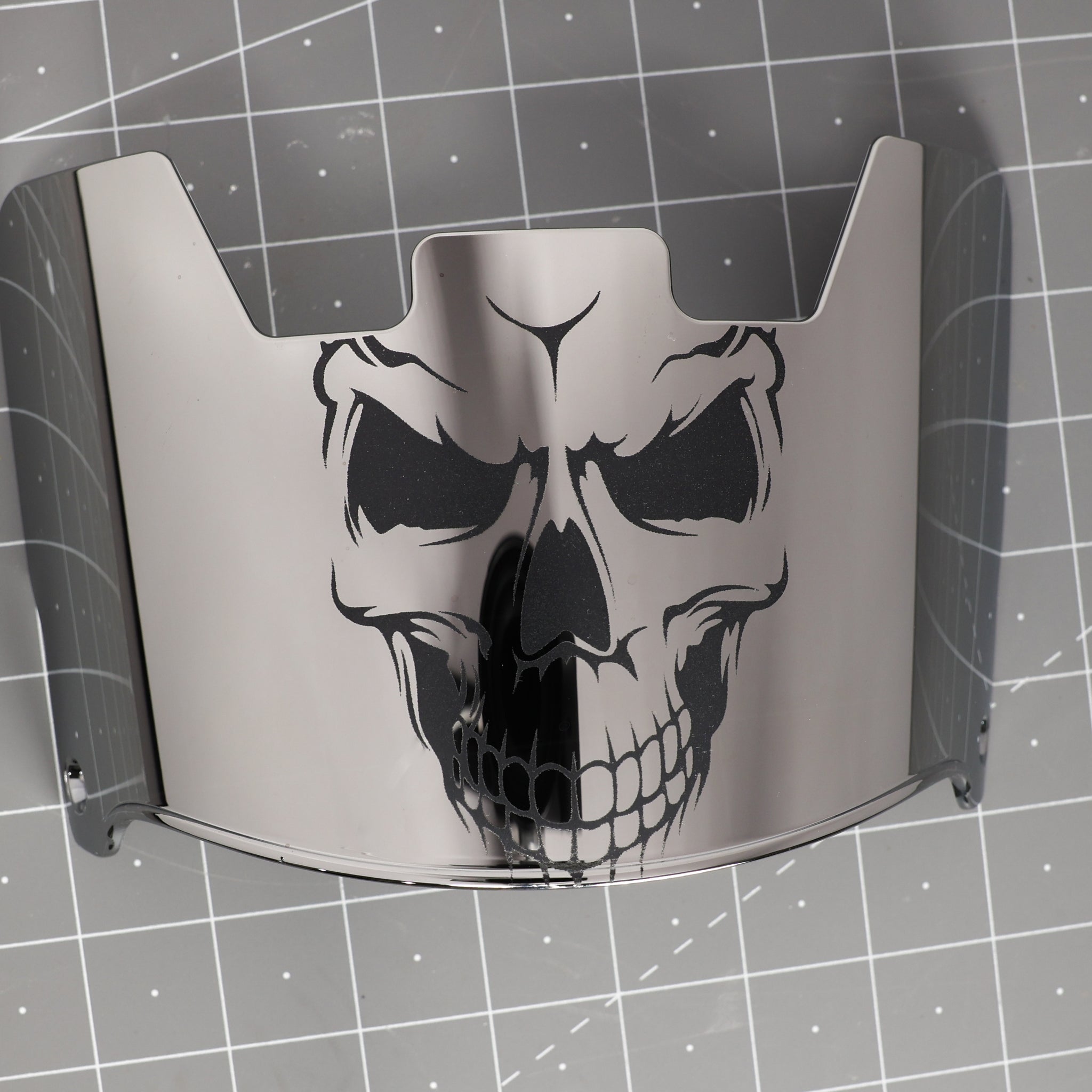 Designer Etched Visor - Skull Face – Green Gridiron, Inc.
