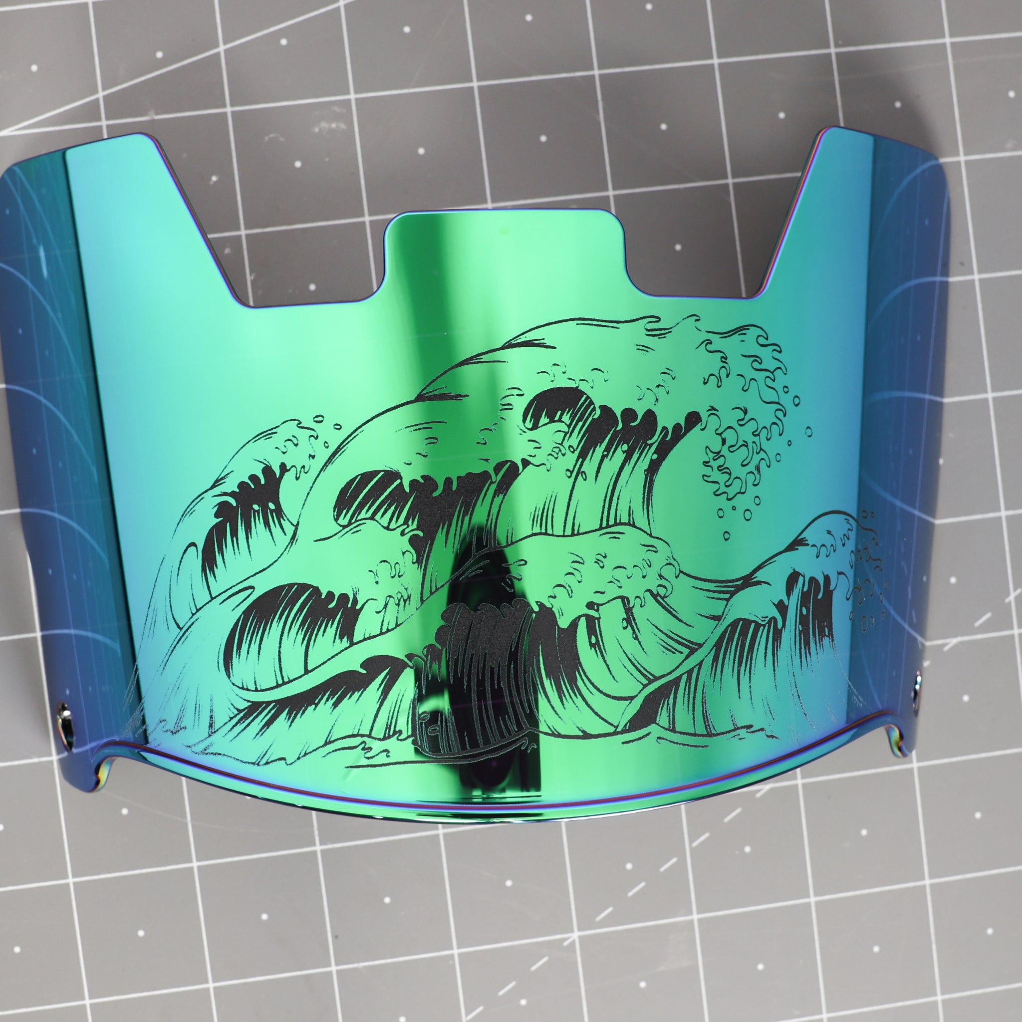 Designer Etched Visor - Tidal Wave – Green Gridiron, Inc.