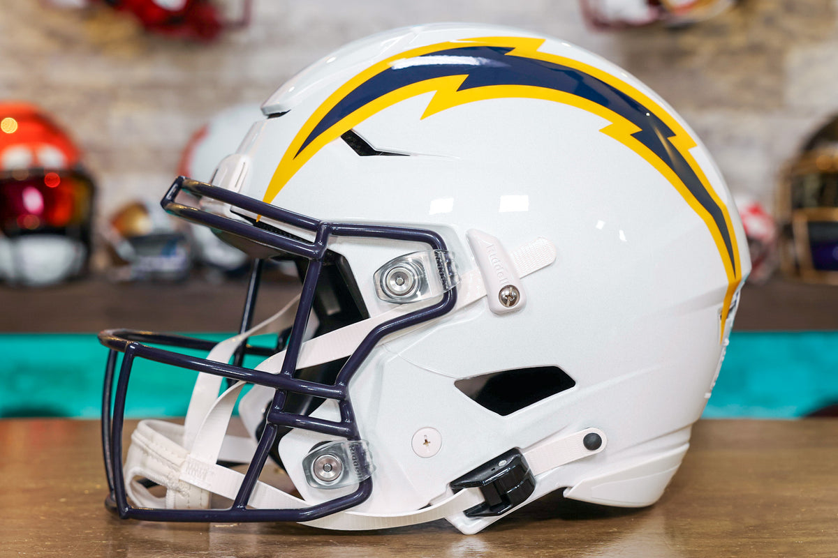 Casco Los Ángeles Chargers Riddell SpeedFlex – Green Gridiron, Inc.