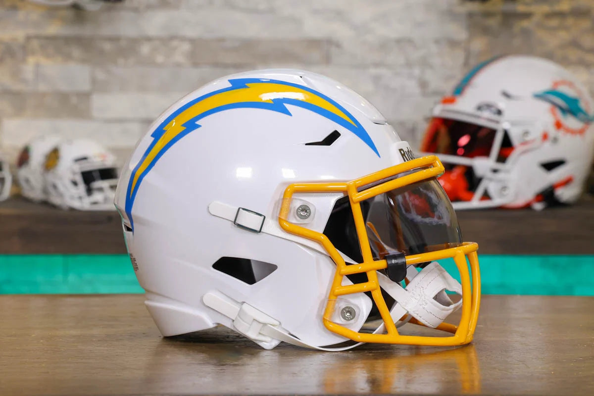 Los Angeles Chargers Riddell SpeedFlex Mid-Size Helmet – Green Gridiron ...