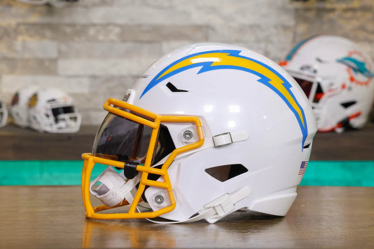 Los Angeles Chargers Riddell SpeedFlex Mid-Size Helmet – Green Gridiron ...