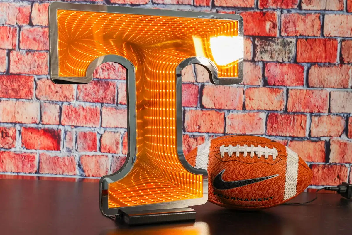 NCAA LED Infinity Logo Light - Tennessee Volunteers – Green Gridiron, Inc.