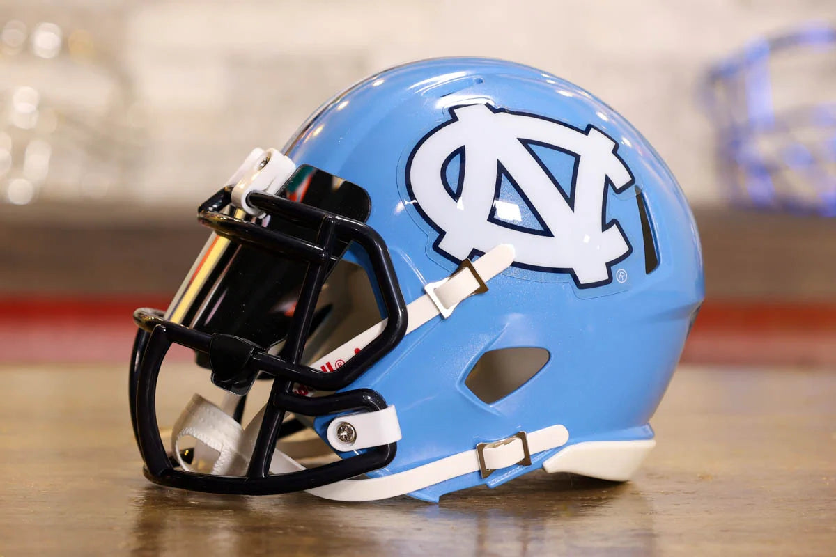 North Carolina Tar Heels Riddell Speed Mini Helmet - GG Edition – Green ...