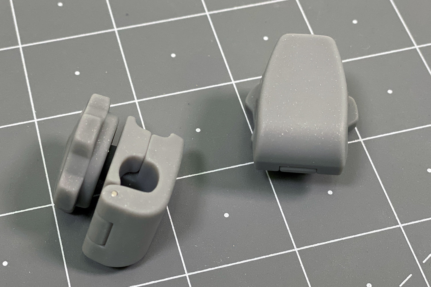 Oakley Visor Clips - Unbranded – Green Gridiron, Inc.