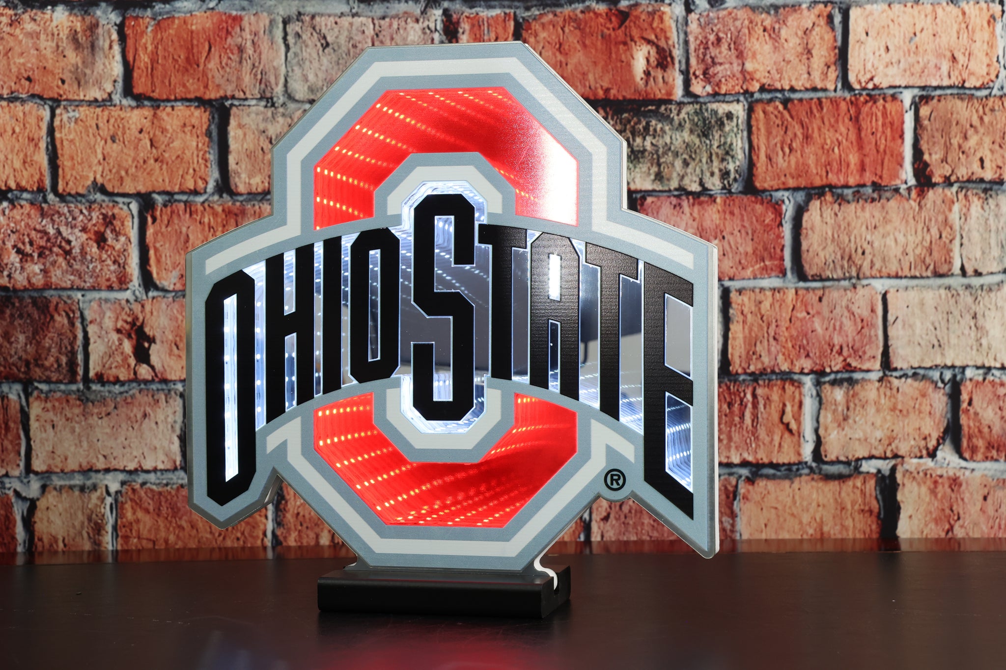 NCAA LED Infinity Logo Light - Ohio State Buckeyes – Green Gridiron, Inc.