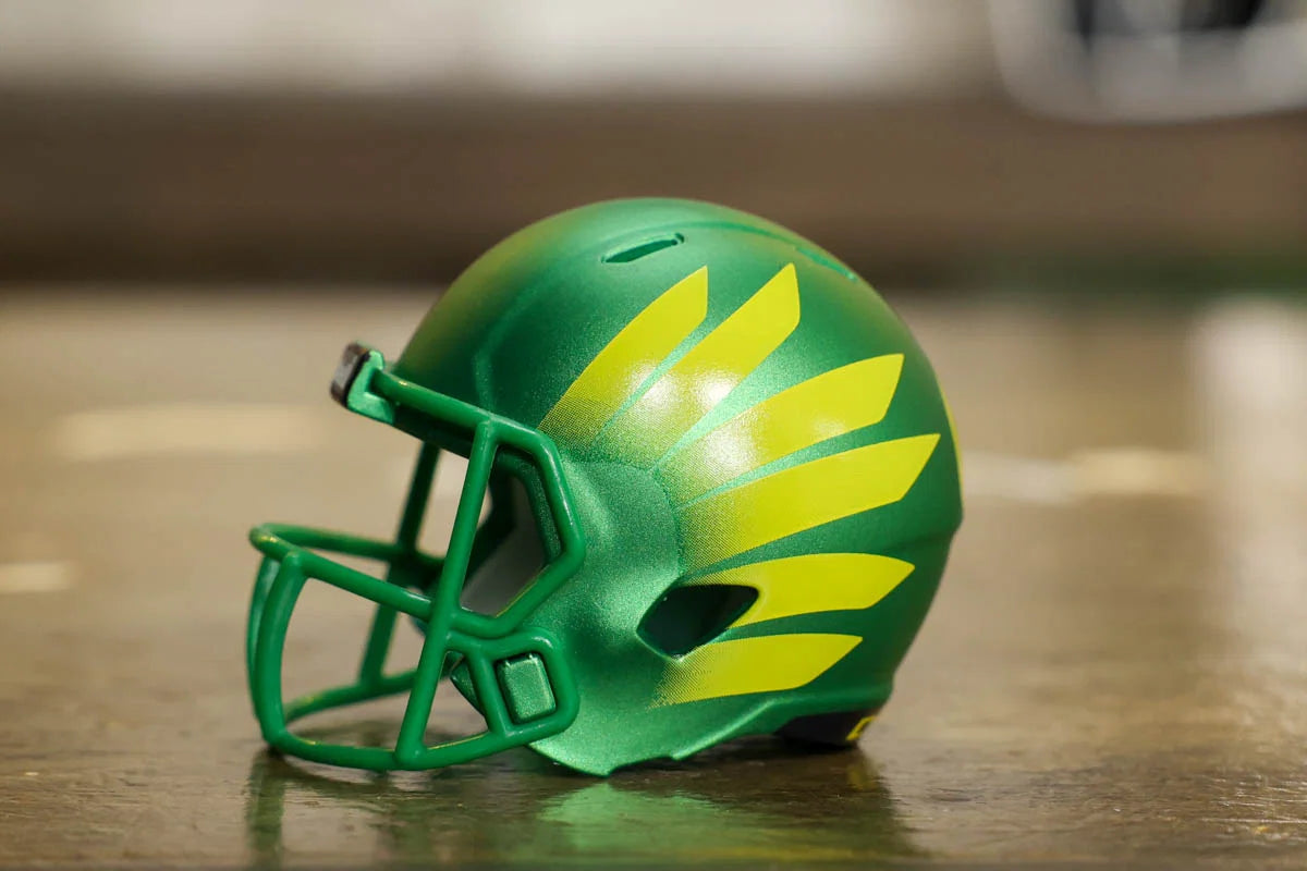Oregon Ducks Riddell Speed Pocket Pro – Green Gridiron, Inc.