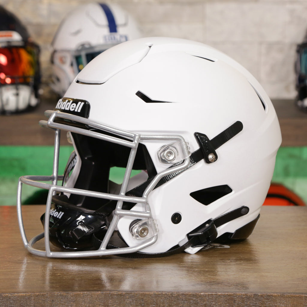 Riddell SpeedFlex Black Out - ADULT - Open Box – Green Gridiron, Inc.