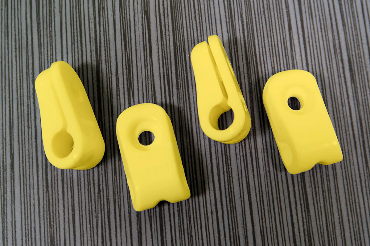 Colored Facemask Clips for Riddell Speed Standard Facemasks – Green ...