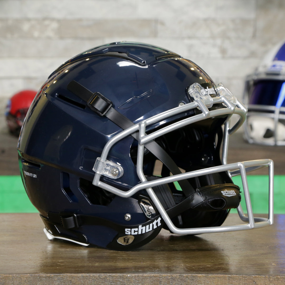 Schutt F7 LX1 - YOUTH – Green Gridiron, Inc.