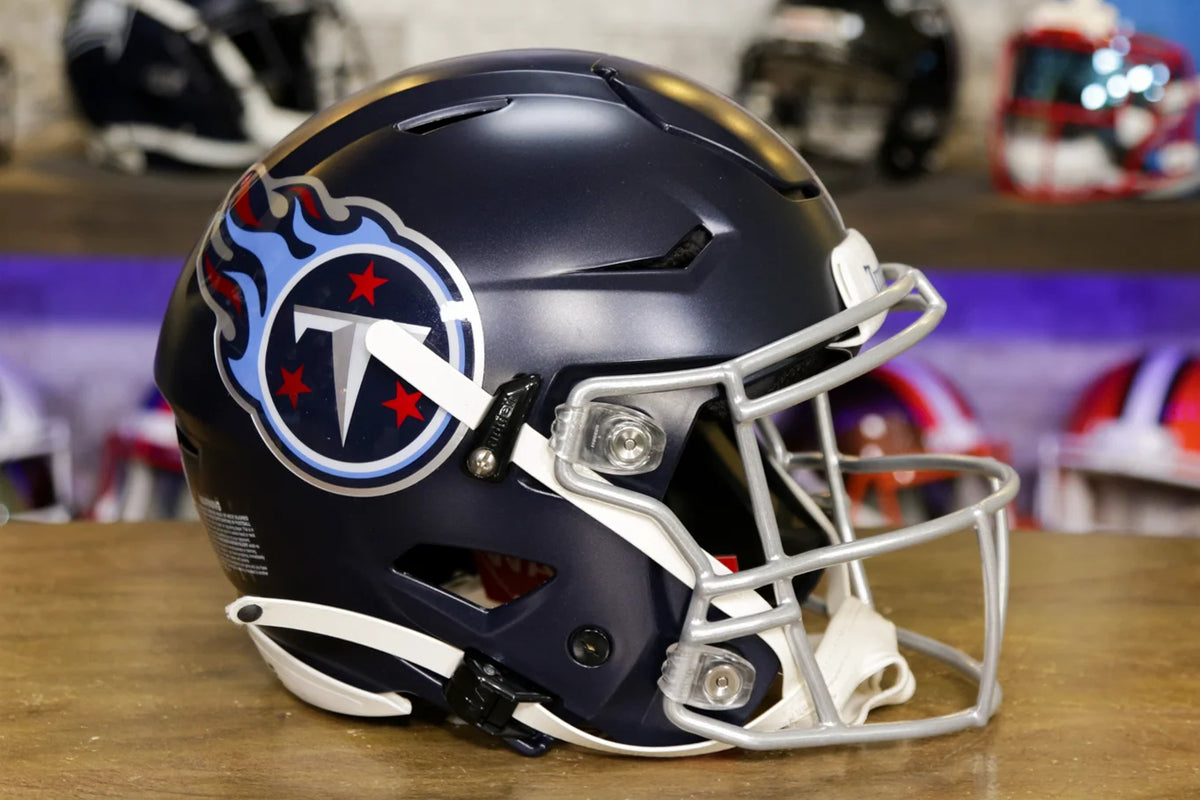 Tennessee Titans Riddell SpeedFlex Helmet – Green Gridiron, Inc.