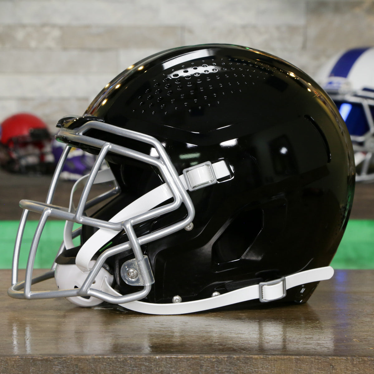 Vicis Zero2 - ADULT – Green Gridiron, Inc.